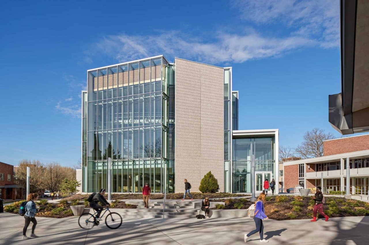 Higher Education Construction – PJ Dick